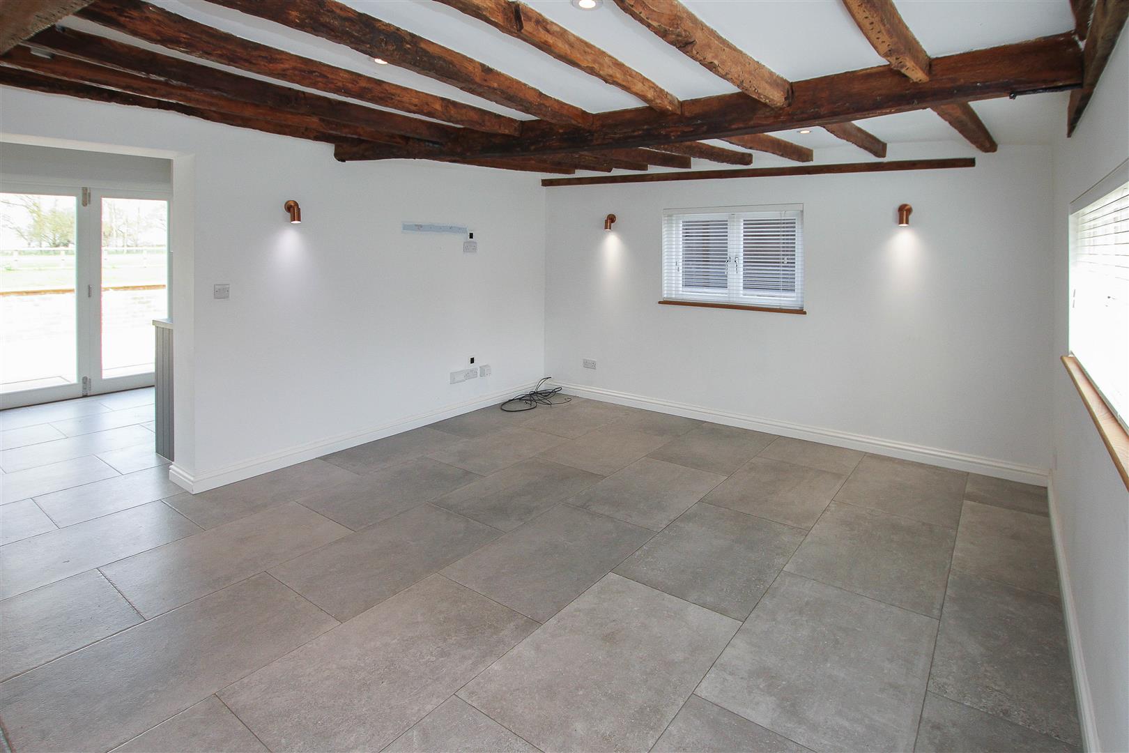 ** SIGNATURE HOMES ** Nine Ashes Road, Nine Ashes, Ingatestone - Keith ...